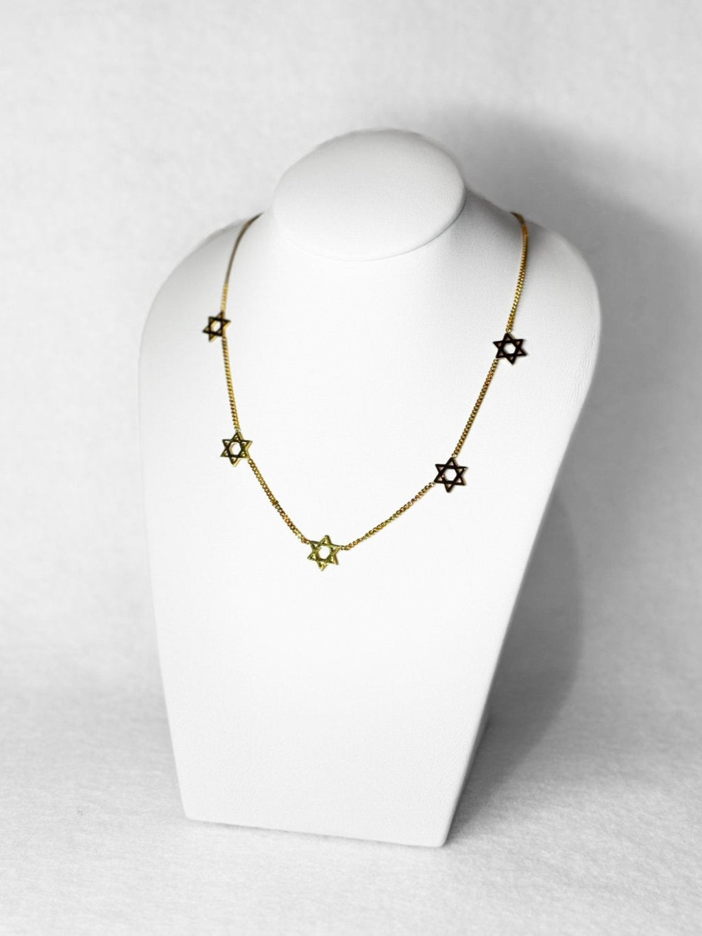 Necklace - Magen David array - Gold
